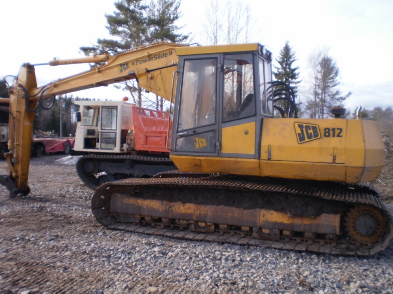 Kaivukoneet tela-alustaiset JCB 812 LLC | Luettelomedia.com